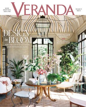 SIX and the CITY | Veranda - Home - Read this story on Magzter.com