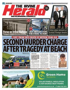 IT'S A REAL BULLS EYE OF PRIZE WINS | The Irvine Herald - Newspaper ...